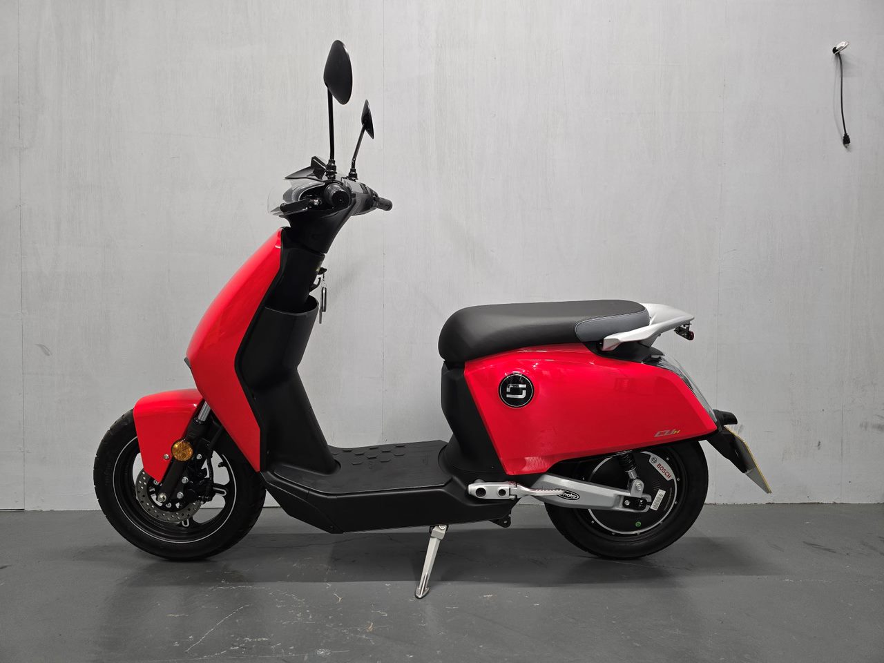 VMOTO CUx Electric Moped 2023 :: £1299.00 :: Used Motorcycles ...